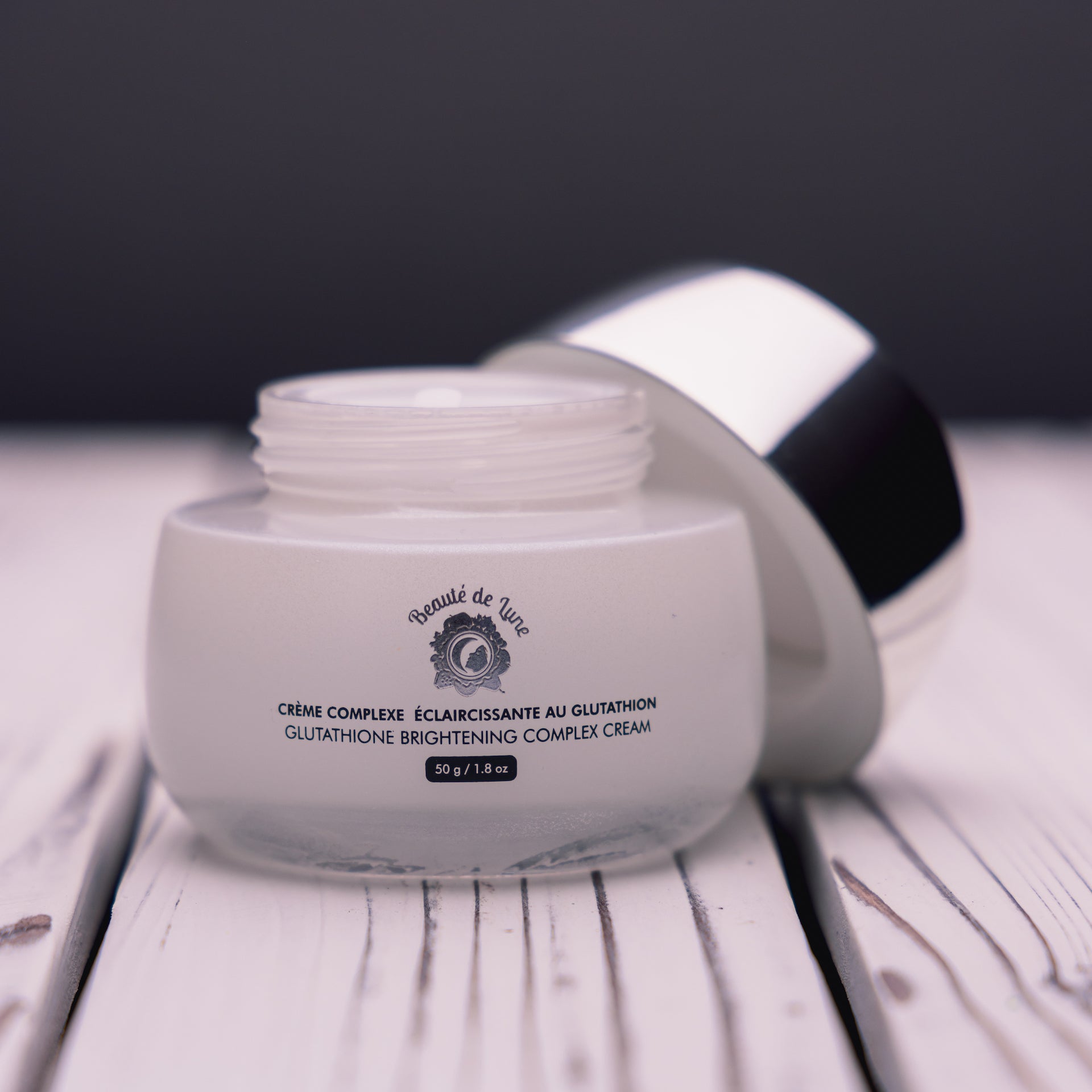 Glutathione & Brightening Complex Cream – Essence de Beauté